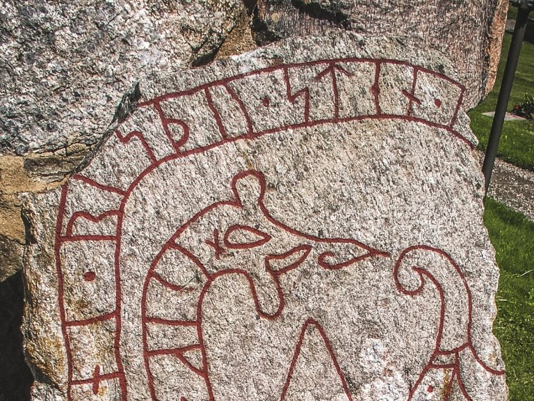 Old Nordic Symbols: Norse Runes & Viking Ornaments (Meanings & Examples)