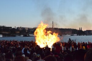 17 Tips To Live a More Nordic Life